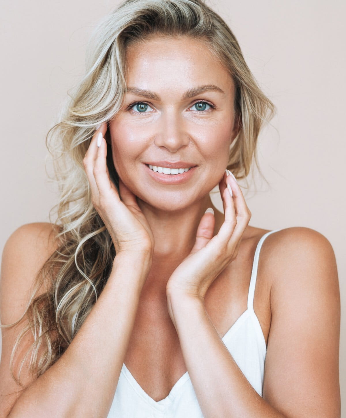 Plastic Surgeon Northfield, IL | Dr. Geroulis | Med Spa Northfield, IL