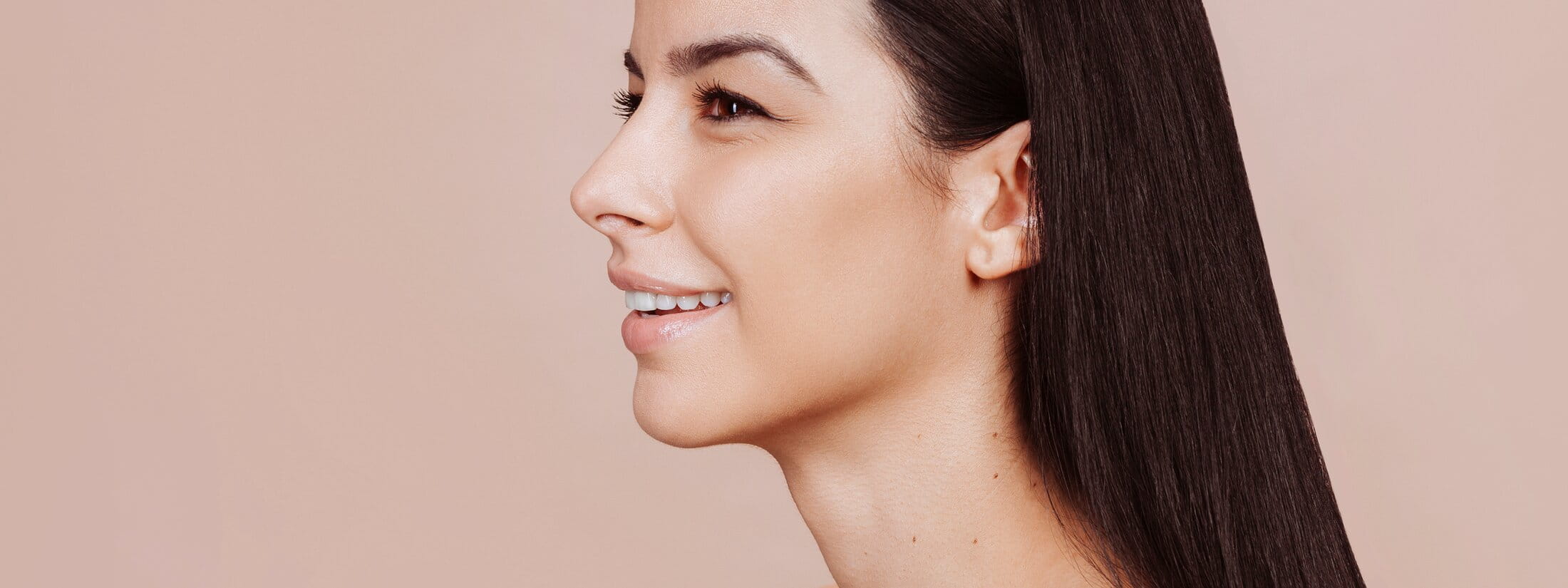 Plastic Surgeon Northfield, IL | Dr. Geroulis | Med Spa Northfield, IL